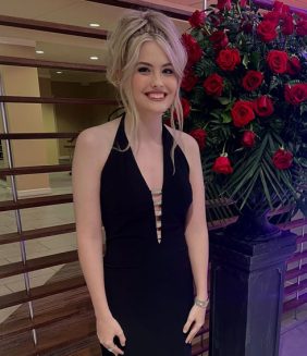 Alli Rae - Net Worth, Height, Body Measurements